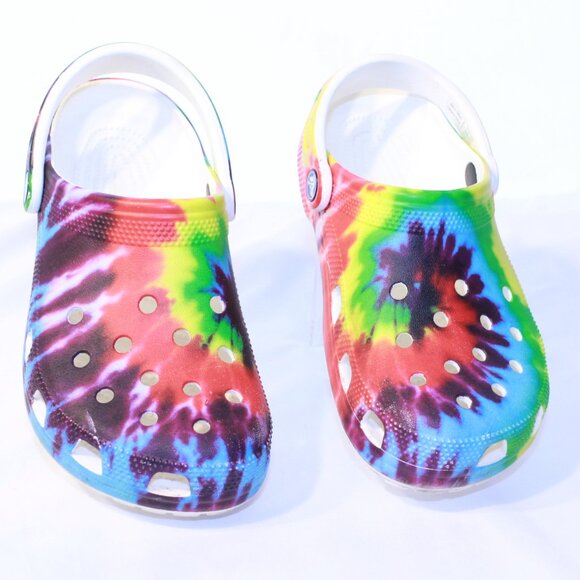 CROCS | Shoes | Crocs Kid Size J5 Unisex Solar Rainbow Tie Dye Classic ...